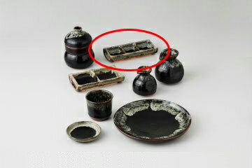 商品の仕様●長径(cm):17.8●短径(cm):7.8●高さ(cm):3.2●土物※商品画像はイメージです。複数掲載写真も、商品は単品販売です。予めご了承下さい。※商品の外観写真は、製造時期により、実物とは細部が異なる場合がございます。予...