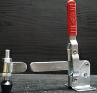 【特徴】 ・質量…600g ・締圧力…3.4kN(340kg)