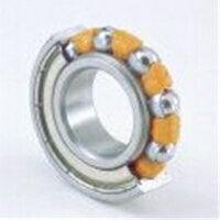 【製品概要】 （1）潤滑剤の漏れが少ない 　　ポリルーブは熱処理後固形となるため、内部に多量の潤滑剤を保持します。この潤滑剤が、軸受の発熱・遠心力により、転動面に徐々に供給されるため潤滑剤の漏れが少なくなります。このため一般の潤滑グリースに...