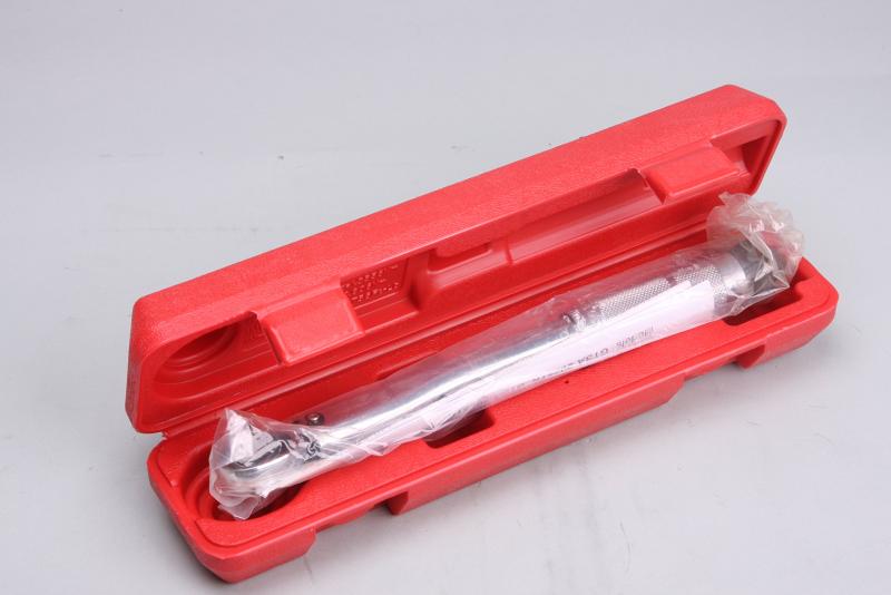 スエカゲツール プリセット型トルクレンチ Pro-Auto TR308-525 全長:275×差込角:9.5mm ブローケース入り差し込み角:3/8 9.5mmトルク測定範囲:5~25N・m(0.5~2.5Kgf・m)最小目盛:0.1N・m