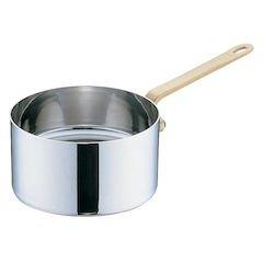 三宝産業 UKプチパン 片手深型鍋(蓋無) 12cm 18-8ステンレス+アルマイト 中国 PPT8904サイズ:内径×深さ(cm)12×5.20.3素材・材質:18-8ステンレス+アルマイト原産国:中国容量(L)0.58板厚(mm)1.2