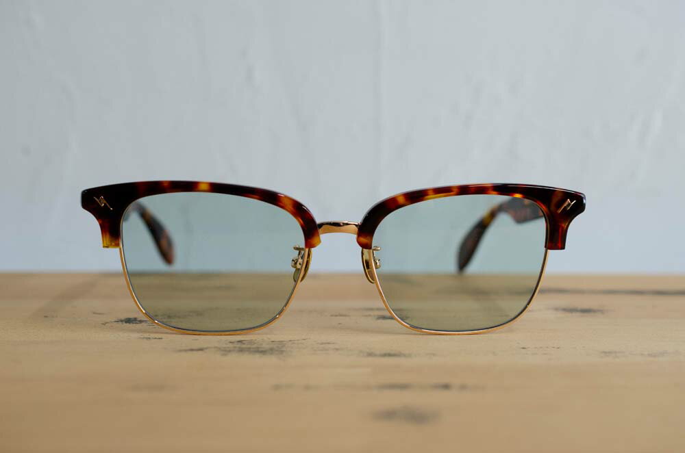 [ Mr.CASANOVA ] STOMP4 / Brown Demi×Gold / Emerald Green Lens color : Brown Demi×Silver [ フレーム縦幅：46mm / フレーム横幅：148mm ] [...