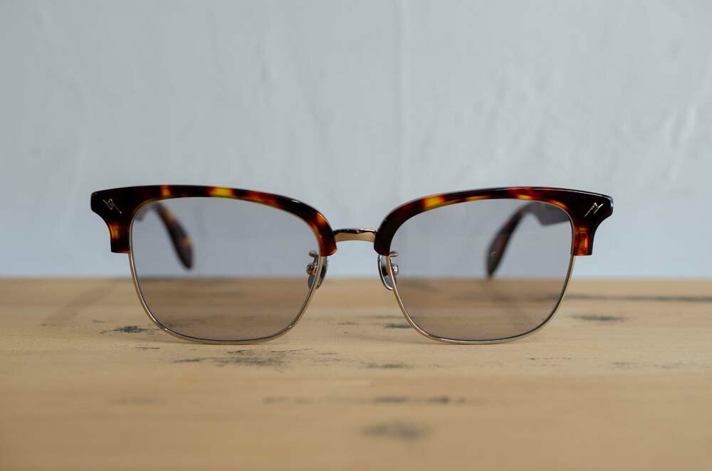 [ Mr.CASANOVA ] STOMP4 / Brown Demi×Silver / Light Gray Lens color : Brown Demi×Silver [ フレーム縦幅：46mm / フレーム横幅：148mm ] [ ...