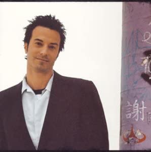 中古につき手入れ作業（研磨＆特殊ケースは除き中古ケースから新品ケースへの交換）を行っております。経年劣化により稀に視聴不可となってしまっている場合がございますので、不良の場合はお問い合わせまでご連絡下さい。・注意事項：モニターの発色によって...