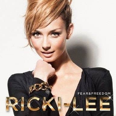 中古につき手入れ作業（研磨＆特殊ケースは除き中古ケースから新品ケースへの交換）を行っております。経年劣化により稀に視聴不可となってしまっている場合がございますので、不良の場合はお問い合わせまでご連絡下さい。・注意事項：モニターの発色によって...