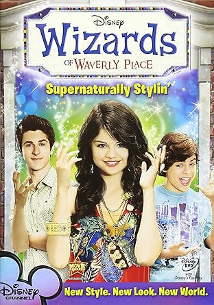 商品名【中古】WIZARDS OF WAVERLY: SUPERNATURALLY STYLIN [DVD]（帯無し）種別DVD帯についてケースの外側に付属しているキャッチコピーが書かれている用紙のことです。状態正常動作確認済みその他一部商...
