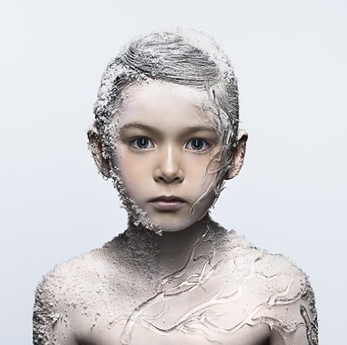 商品名【中古】PLEDGE / the GazettE（帯無し）種別CD帯についてケースの外側に付属しているキャッチコピーが書かれている用紙のことです。状態正常動作確認済みその他一部商品は特殊ケースは除き中古ケースから新品ケースへの交換を行...