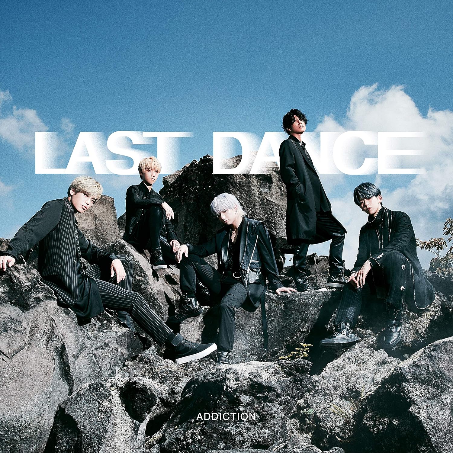 商品名【中古】LAST DANCE(2CD) / ADDICTION（帯無し）種別CD帯についてケースの外側に付属しているキャッチコピーが書かれている用紙のことです。状態正常動作確認済みその他一部商品は特殊ケースは除き中古ケースから新品ケー...