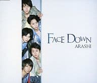 商品名【中古】Face Down / 嵐（帯無し）種別CD帯についてケースの外側に付属しているキャッチコピーが書かれている用紙のことです。状態正常動作確認済みその他一部商品は特殊ケースは除き中古ケースから新品ケースへの交換を行っております。...
