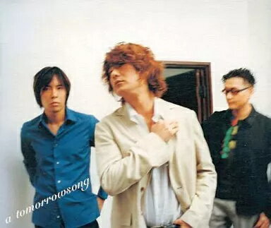 商品名【中古】a tomorrowsong / Skoop On Somebody（帯あり）種別CD帯についてケースの外側に付属しているキャッチコピーが書かれている用紙のことです。状態正常動作確認済みその他一部商品は特殊ケースは除き中古ケー...