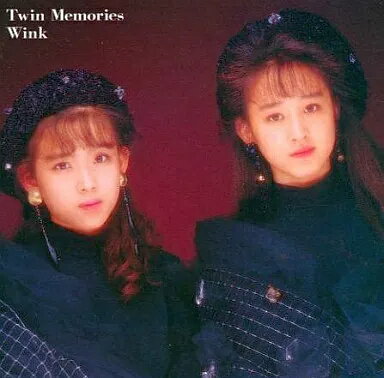 商品名【中古】Twin Memories(廃盤) / WINK（帯無し）種別CD帯についてケースの外側に付属しているキャッチコピーが書かれている用紙のことです。状態正常動作確認済みその他一部商品は特殊ケースは除き中古ケースから新品ケースへの...