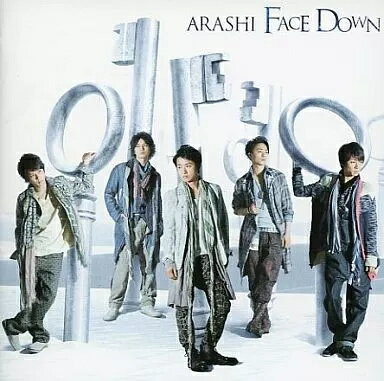 商品名【中古】Face Down / 嵐 （帯あり）種別CD/DVD帯についてケースの外側に付属しているキャッチコピーが書かれている用紙のことです。状態正常動作確認済みその他一部商品は特殊ケースは除き中古ケースから新品ケースへの交換を行って...