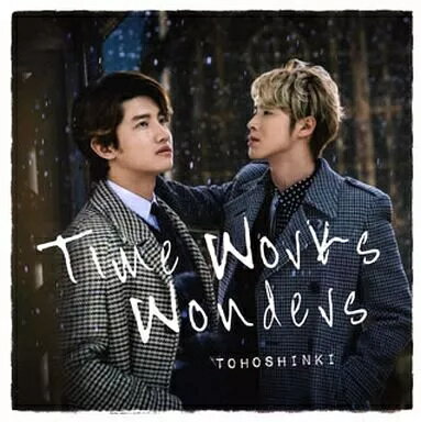 商品名【中古】Time Works Wonders[DVD付初回限定盤] / 東方神起（帯無し）種別CD/DVD帯についてケースの外側に付属しているキャッチコピーが書かれている用紙のことです。状態正常動作確認済みその他一部商品は特殊ケースは...