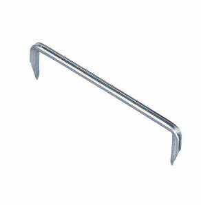 用途大引きと束、小屋梁と小屋束等に使用します。 特徴形状がV字になっているので木材に叩き入れやすく木材と金物をフラットにします。 柱と横架材の平面を緊結する1 個付けの仕口金物です。 材質JIS G3302 SGHC表面処理Z27