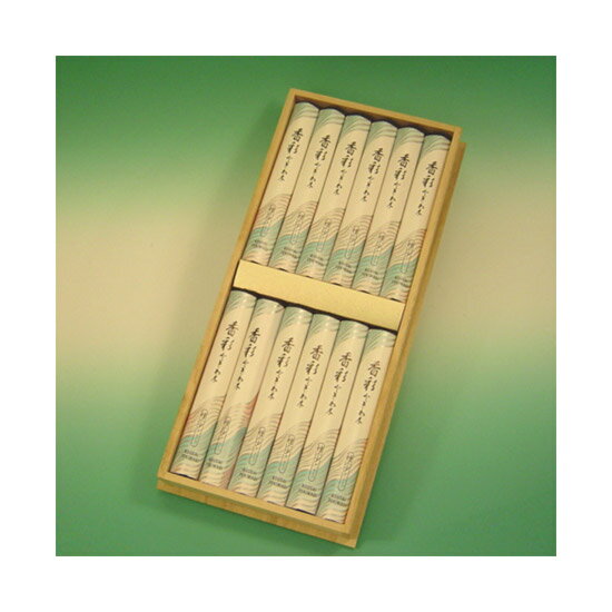 　原材料はあくまで選ばれた天然香料のみを調合。伝統ある気品をそのままに、さらにソフトで爽やかな香りを創り上げました。(微煙タイプ) 　香りが良く、当店の売れ筋商品です。 ■商品詳細 ◎内容量 桐箱 短寸 10把入 ◎煙 微煙タイプ ◎製造元...