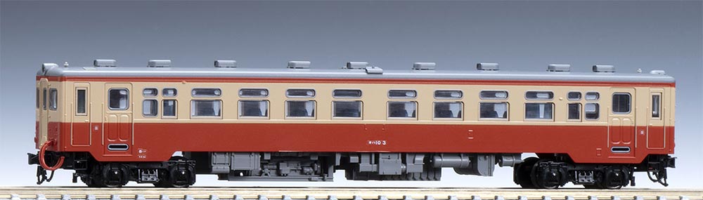 キハ10系は液体式変速機を搭載したディーゼルカーで、総括制御が可能となったことで長編成の運行が可能となり、キハ55 20など後の国鉄ディーゼルカーの礎となりました1953年登場の片運転台キバ17を皮切りに、翌年にはトイレなし片運転台のキハ1...