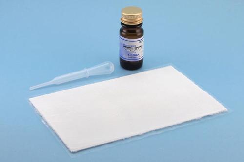 ■商品説明シートに専用液をかけて貼り付けるだけ！化学結合で約5分で硬化し、強力補修できます。シートはハサミなどで簡単にカットすることができます。重ねて貼り付けることでさらに強力になります。■商品スペックメーカー：WAVE CORPORATI...