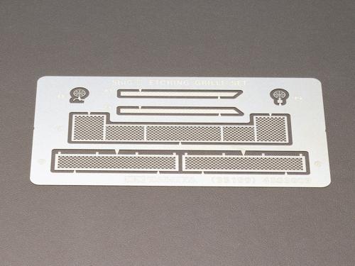 ■商品説明スケールモデルのディテールアップに効果的なエッチングパーツ。III号突撃砲のエンジンの空気吸入口と空気排出口の防護ネット、空気吸入口の側面の一部、さらにMG34とMG42機銃用の対空照準器もセットしました。薄さ0.1mmのシャープ...