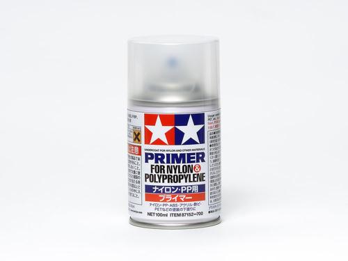 ■商品説明【塗装が困難だった樹脂パーツの塗装を可能にするプライマー】ポリプロピレン(PP)やナイロンなど、塗装が剥がれてしまうプラスチック素材の塗装を可能にする缶スプレータイプのプライマーです。下地として吹きつけることで、MMシリーズの焼き...