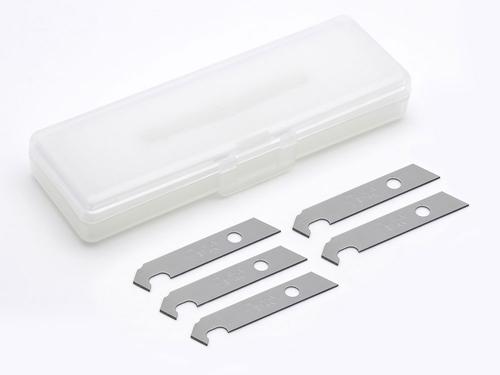 ■商品説明【モデラーズナイフPRO用の替刃】モデラーズナイフPRO用の替刃です。プラカット刃は手前に引くことでスジ彫りができ、プラバンなどは板厚の半分ほどまでスジ彫りを入れてきれいに折り取ることも可能。PカッターIIよりも刃先が薄いので、よ...