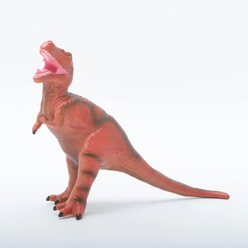 ■商品説明全長40cmを超えるやわらか素材のあそべるフィギュア激しさや荒々しさが増したレッドカラーのティラノサウルスのビニール製フィギュアです。小さなお子様が触れても安全な素材を使用しているため、リビングや子ども部屋に安心して遊んでいただけ...