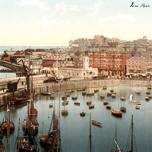 ROSS.詳しい納期他、ご注文時はお支払・送料・返品のページをご確認ください発売日2019/11/15LOW ROAR / ROSS.ロウ・ロアー / ロス ジャンル 洋楽ロック 関連キーワード ロウ・ロアーLOW ROAR収録内容1. D...