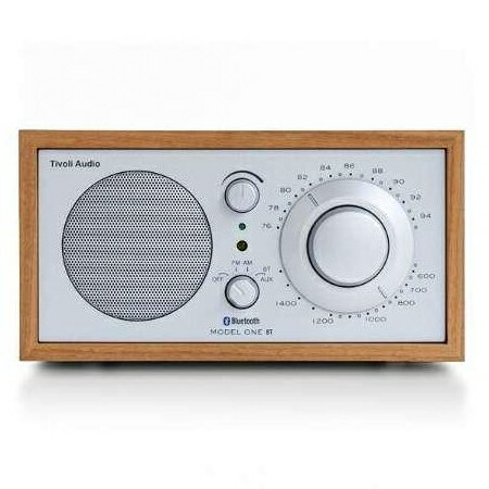 音声をきれいに再現する高音質と、繊細な受信感度に操作性を追求したテーブルラジオのマスターピース。 オーディオ界の巨匠ヘンリークロスが、最高の技術を注いだ伝統的な逸品にBluetoothを搭載したモデルです。 ■テーブルラジオのマスターピース...