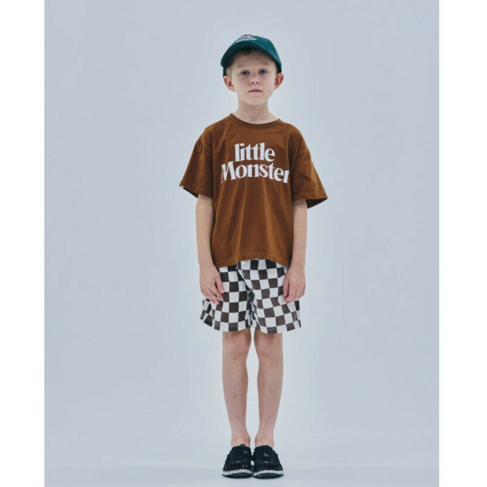 “スムージー”のチェッカーショーツ【4月中旬入荷予定】・ハリのあるコットンツイルボディ・ブランドオリジナルのチェッカーフラッグ柄をプリント・プラス1でコーデのポイントに◎・ブラックとブラウンの2カラーご用意model：身長123cm/130...