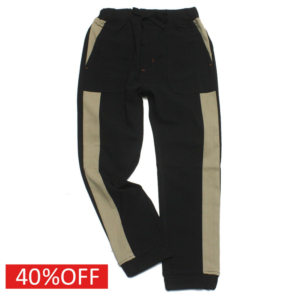 “オフィシャルチーム”のスーパーストレッチラインジョガーパンツ・伸縮性に優れたスーパーストレッチ素材・サイドのライン切替がアクセント・裾にもゴムが入っています・ウエスト部分のドローコードで調節可本体　レーヨン74%　ナイロン22%　ポリウレ...