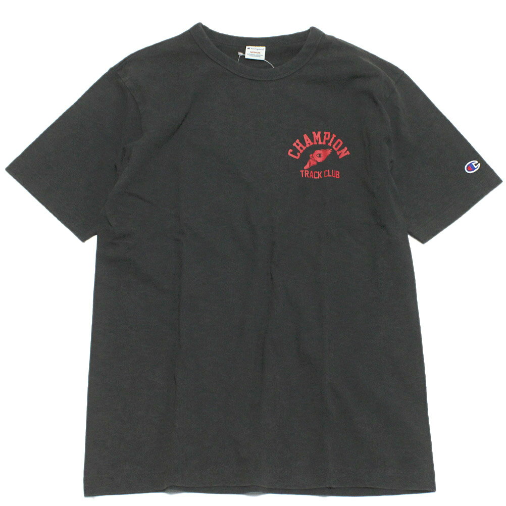 “チャンピオン”のSHORTSLEEVE Tシャツ・しっかりとした肉感のコットンボディ・製品染によるナチュラルな風合いが特徴・カレッジロゴ風のプリントが目を惹くデザイン・程よくゆとりを持たせたレギュラーシルエット綿100%メーカー希望小売価...