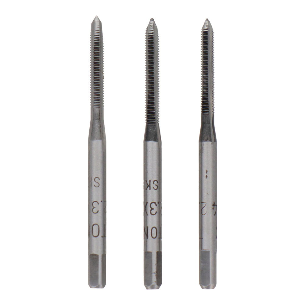 商品情報 品番：HT2.3S 全長：42mm ネジ部長さ：15mm シャンク径：3mm シャンク四角部幅：2.5mm 下穴ドリル径：1.9mm 特長 きれいなメネジが立てられます 仕様 一般鋼・真鍮・銅・アルミ材に使用可能 材質 SKS2 ...