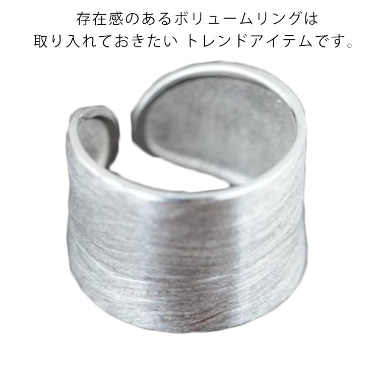 シンプルに一つだけつけるのも手元を大人な印象に仕上げます。フリーサイズなので自由に調整可能です。●製造ロットにより、細部形状の違いや、同色でも色味に多少の誤差が生じます。●パッケージは改良のため予告なく仕様を変更する場合があります。▼商品の...
