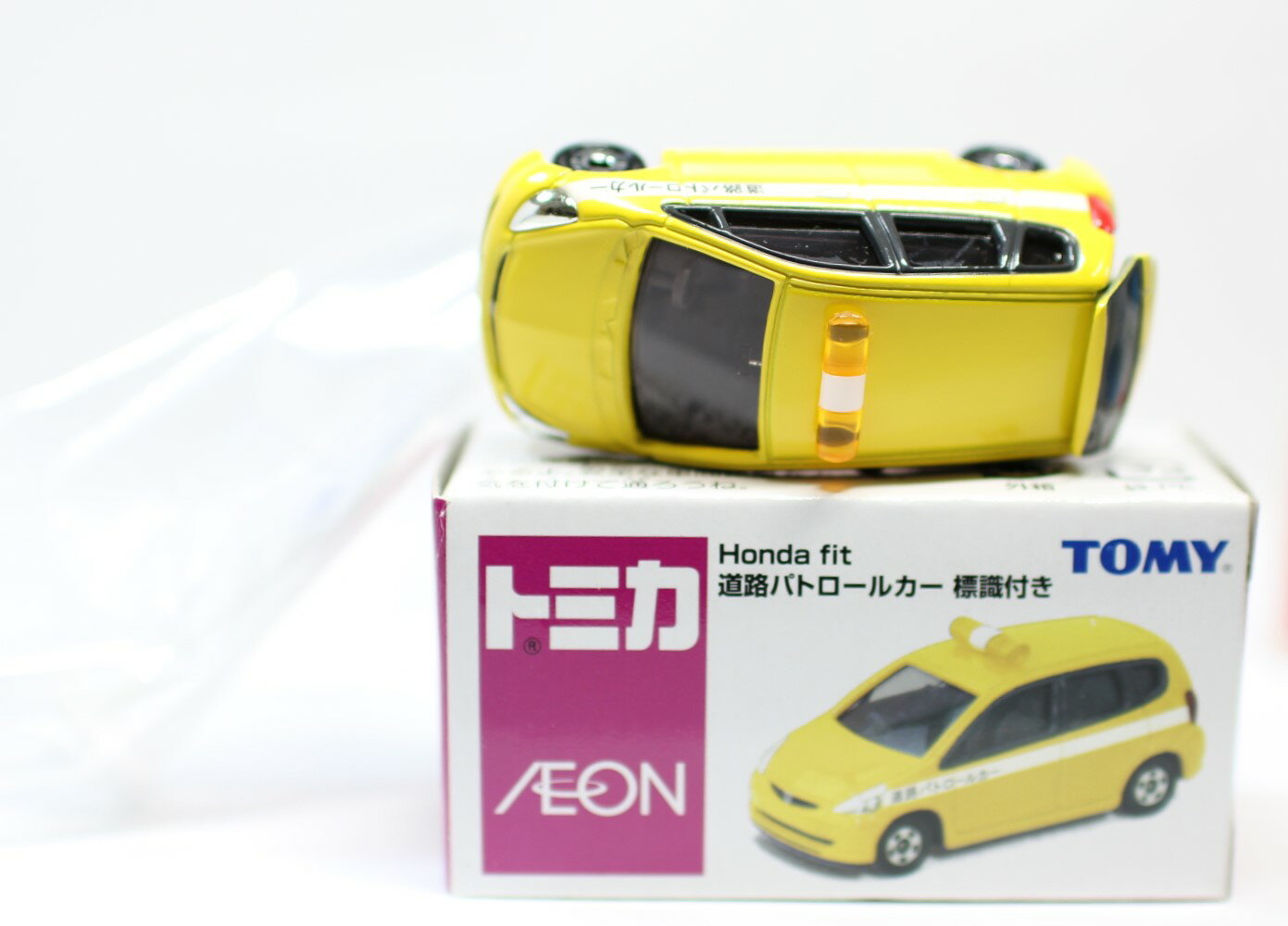 開封品です 　箱小傷み、トミカのコンデションは良好です　同梱可能です丁寧な発送を心がけます　2400010088094開封品です 　箱小傷み、トミカのコンデションは良好です　同梱可能です丁寧な発送を心がけます　2400010088094