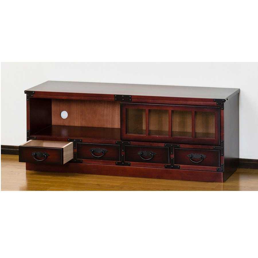 和室にピッタリの民芸調デザインのローボードです。 テレビ台としても便利なサイズです。 ■商品仕様■ サイズ:幅100×奥行34.5×高さ39.5cm 商品重量:約10kg 素材:天然木桐材(ラッカー塗装)、天然木化粧合板(ラッカー塗装) 生...