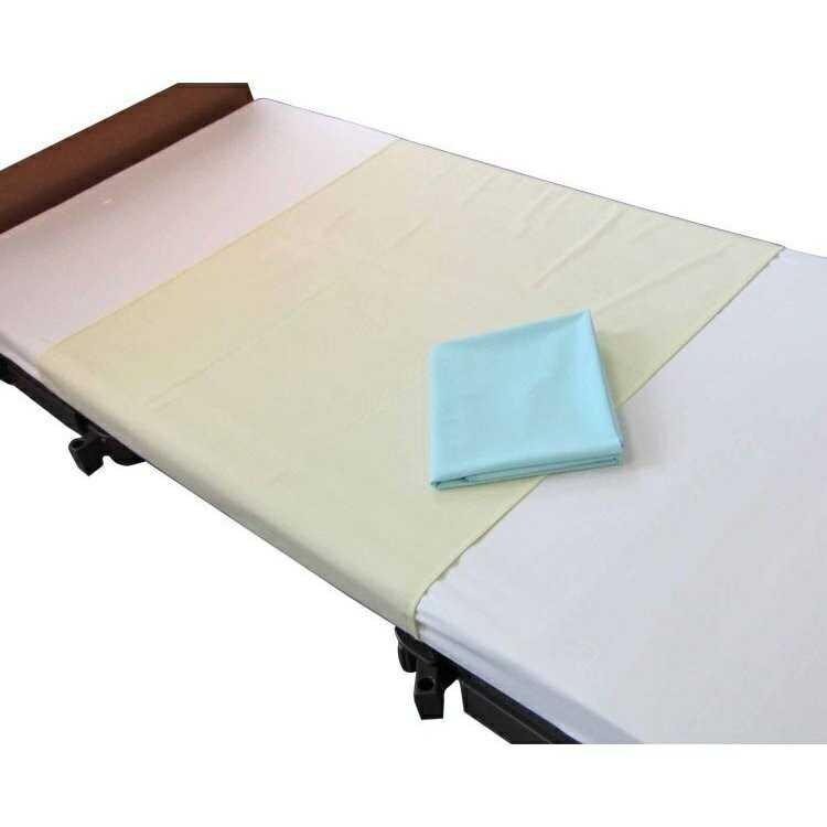 ・肌ざわり・伸縮性に優れた速乾防水シーツ。 ・スムースニット素材を使用、シワになりにくい。 ●サイズ／幅145×長さ90cm ●材質／表：ポリエステル100％、裏：ポリウレタンラミネート ●生産国／中国 ●手洗い可 ●脱水機可 ●乾燥機可（...