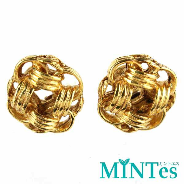 シャネル ココマーク イヤリングが入荷しました。存在感のあるゴールドのイヤリング♪パッと目を惹きインパクトがあります♪デイリーはもちろんお出かけにも大変重宝します♪ ブランド Chanel シャネル商品名ココマーク イヤリング形式番号-ライ...