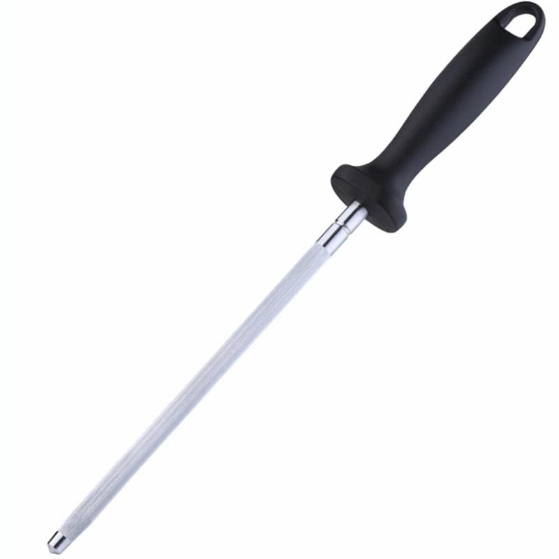 メーカー希望小売価格はメーカーカタログに基づいて掲載しています商品サイズ：33.5CM手を刃で傷つけないように保護する大型ハンドガード滑り止めハンドル安全に研ぐことができます内蔵ストラップホール。簡単に保管するために吊るすことができます【ス...