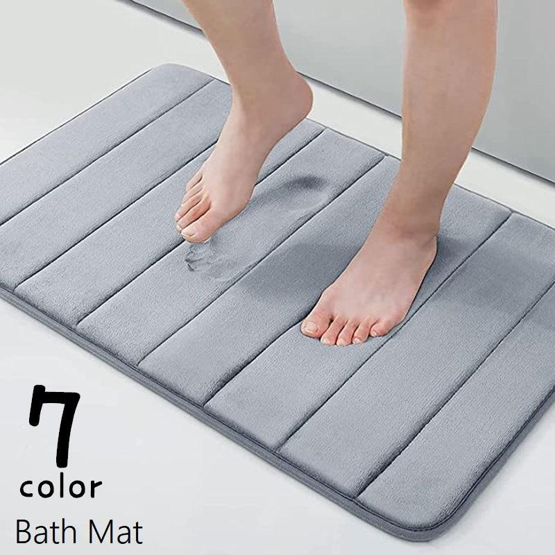 シンプルでかわいいデザインのバスマットです。脱衣所だけでなく、玄関マットやトイレマットとしても◎【サイズについて】画像をご参照ください。【カラーについて】生産ロットにより柄の出方や色の濃淡が異なる場合がございます。お使いのモニターや撮影時の...