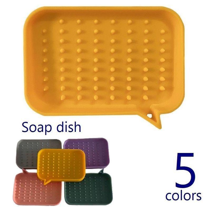 吹き出しモチーフのユニークなソープディッシュ。底面のデコボコと水はけ穴で、石鹸を清潔に保ちやすいのも嬉しいポイント♪【サイズについて】画像をご参照ください。【素材について】シリコン【カラーについて】生産ロットにより柄の出方や色の濃淡が異なる...
