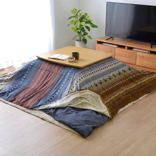 電池/バッテリーが必要な商品ですか?いいえ こたつ掛けふとん用上掛け サイズ:約210×210cm 正方形 原産国:中国 素材:表地=ポリエステル100%短毛マイクロ 40度までの液温で洗濯機丸洗い可能(洗濯時は洗濯ネットを使用してください)