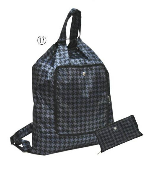 サイズ：44x39cm（バッグ時） 18x20cm（折りたたみ時）材質：ポリエステル ◎商品は他でも販売しております。 入れ違い等で在庫がなくなる場合がございますのでその際は何卒ご了承ください。 ◎納期ですがご注文後　当日〜5日以内に発送い...