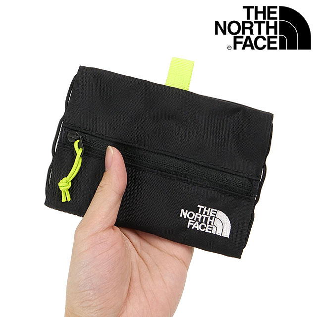 [ ブランド ] ザ・ノースフェイス　THE　NORTH　FACE [ ジャンル ] ポーチ／フラットポーチ [ 素　 材 ] 420Dリサイクルナイロン [ 原産国 ] ベトナム [ サイズ ] W13.5×H9.5（cm）　重量：約30...
