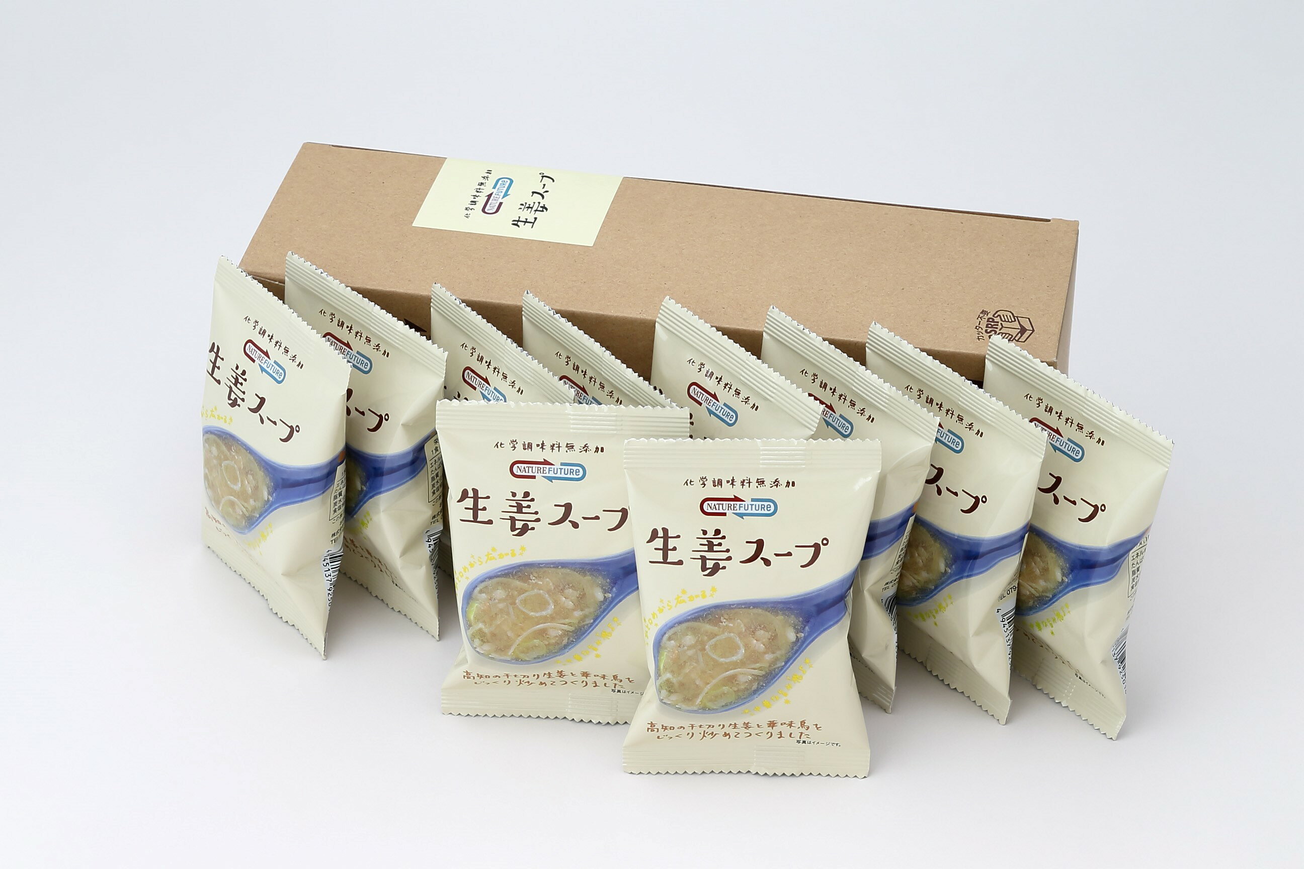 コスモス食品の「生姜スープ」は、生姜や鶏肉、野菜を使用したフリーズドライスープです。10食入りで、内容量は106グラムです。保存期間は18ヶ月で、直射日光を避けた保存が推奨されます。使用時に便利な持ち運び仕様で、どこでも手軽に楽しめます。お...