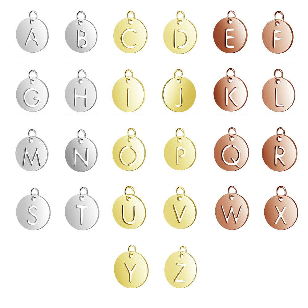 このDIY用ラウンドイニシャルステンレスパーツは、ハンドメイドアクセサリーの制作に最適です。アルファベットの文字がくり抜かれた丸型のチャームは、ネックレスやチョーカーのペンダントトップにしてもいいし、ブレスレットやアンクレットのチャームにも...