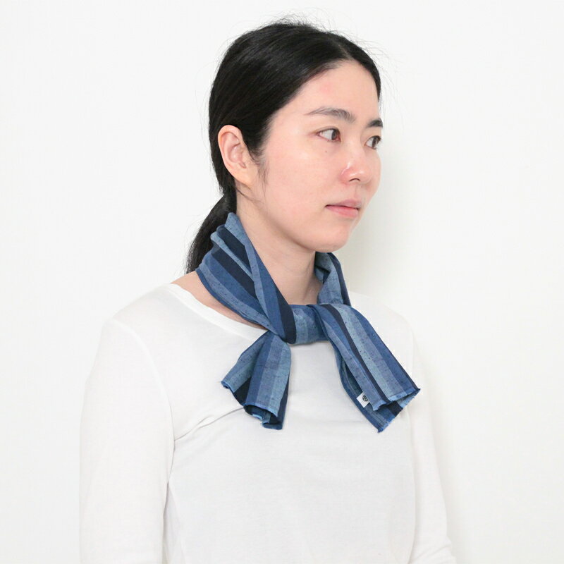 お手拭きにも、日よけにも、敷物にも　26204 ori-ori（おりおり） 手ぬぐい・マルチクロス ori-ori コンセプト 宮田織物のモノヅクリから生まれる、新たな商品。 織りの表情を、そのままに。 暮らしの中で、お手拭きや日よけ、敷物...