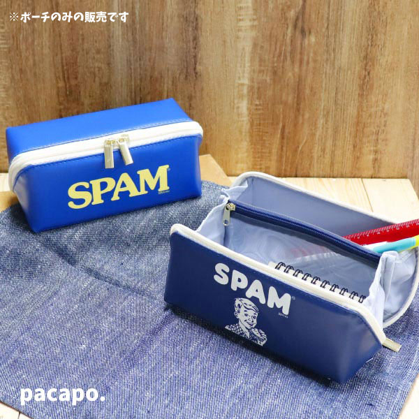 大人気！180度パカっと開いてトレーになるpacapo.（パカポ）に、 「SPAM」柄が登場です。 pacapo.は180度パカっと開くため、トレーのように使えて、メイク道具や小物が楽に取り出せます。 仕切り部分にはメッシュポケットが付いて...