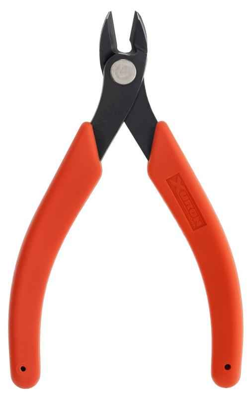 Xuron フラッシュカッター ニッパー 2175切断：φ1.6mm以下の軟線刃先：セミフラッシュカット（切断面が平らになります）長さ：150mmXuron（ズーロン）社のニッパーは、独特なセミフラッシュ刃先で切断面が平面にカットされ、二次...