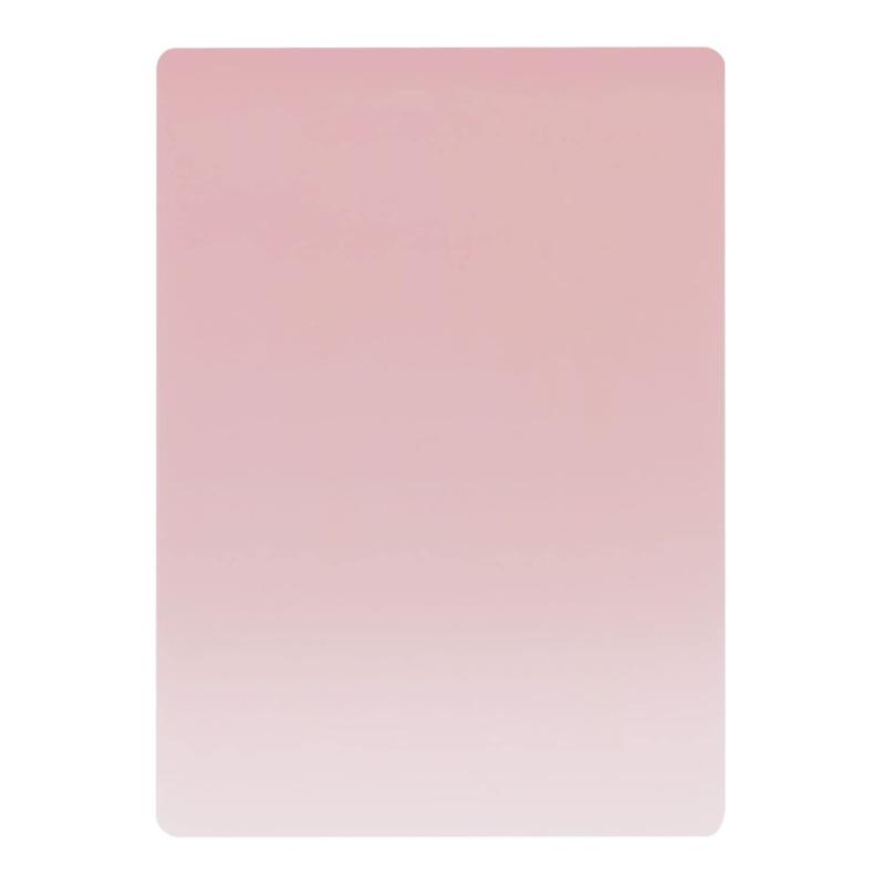 A4サイズ 下敷き ニュアンスカラーニュアンスカラーのワントーングラデーションで大人っぽさを演出表・裏ともに微小のエンボスマットを使用したテクスチャが特長の下敷です紙に対して滑り止め効果があり文字を書くときなどの土台として安定感をもたせます...