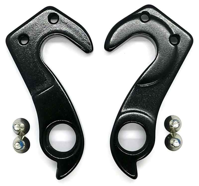 ディレーラーハンガー 42 for Giant1個あたりの価格です(取付ネジ付属)。取付部に歪みがあると取り付け出来ない場合が有ります。その場合は取付部を修正してから取り付けてください。バルク品の為、商品に小さなキズ等有る場合がございます。...