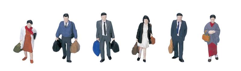 KATO HOゲージ 歩いている乗客 6-514 ジオラマ用品製品サイズ:9.4 x 3.2 x 1.2cm商品の重量:18.14g